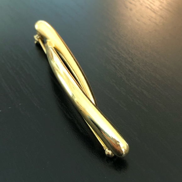 Monet | Jewelry | Vintage Monet Gold Toned Pin | Poshmark